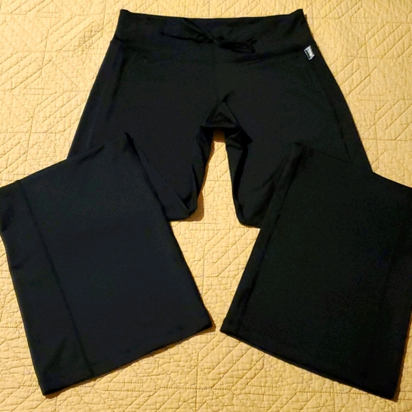 Avia | Pants & Jumpsuits | Avia Workout Excersize Yoga Lightweight ...
